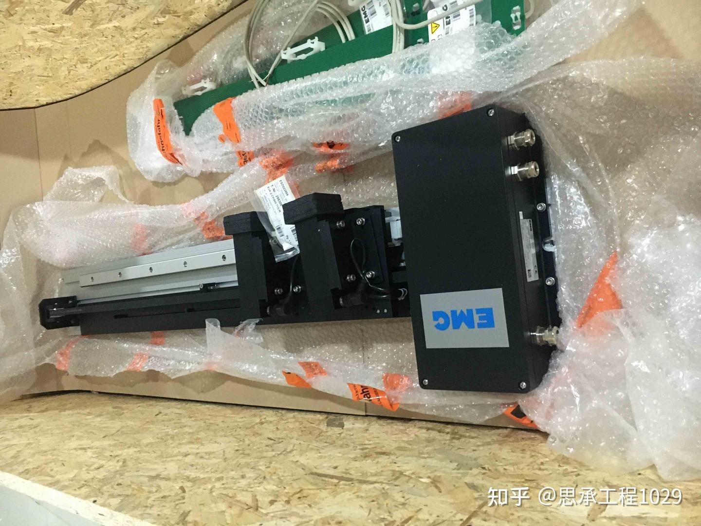 德国EMG纠偏专用电位器EVK2-403PF7 - 知乎