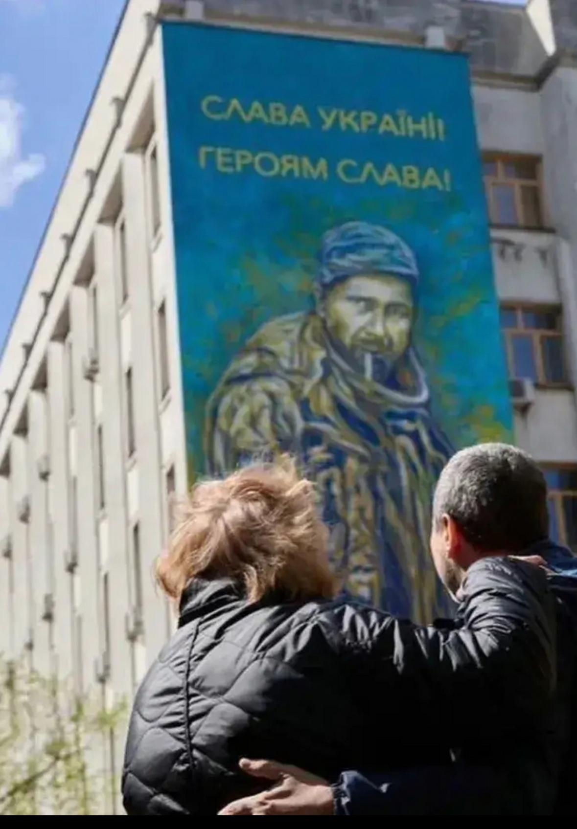 俄乌战场上的士兵值得尊重吗? - 知乎