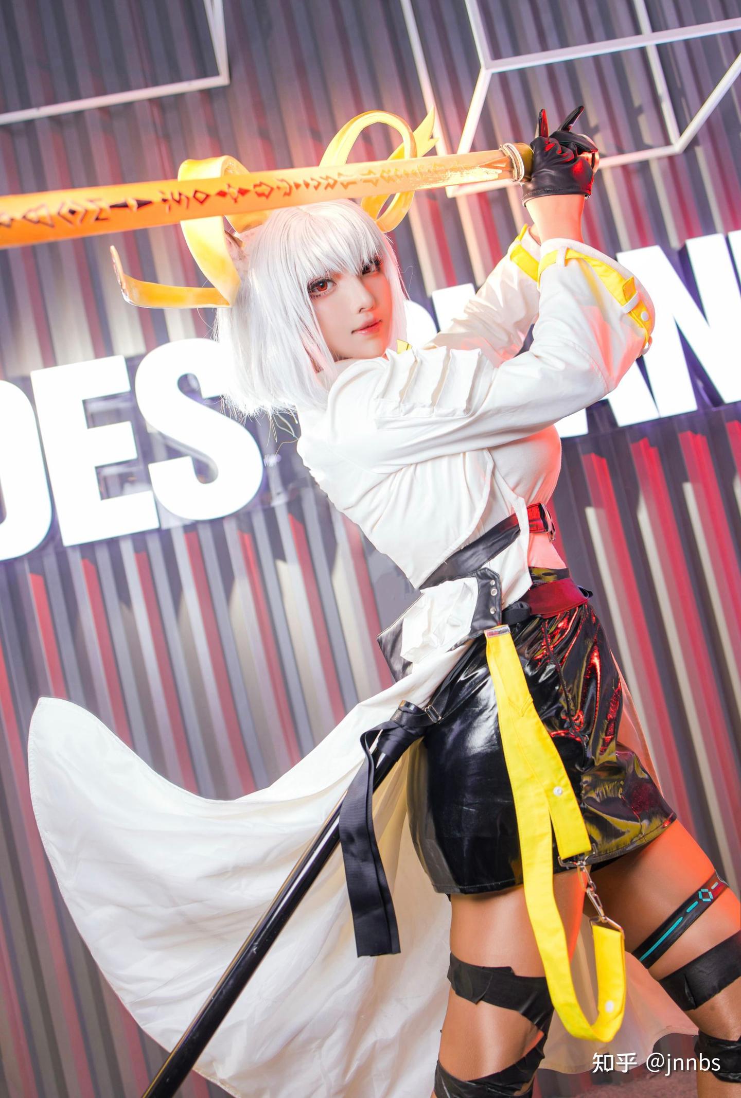 菌烨tako最新cos写真合集 - 知乎