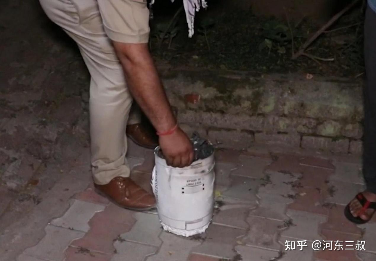 原来真的隐藏了实力，PL15射程超过145公里，24小时无人自动生产 - 知乎