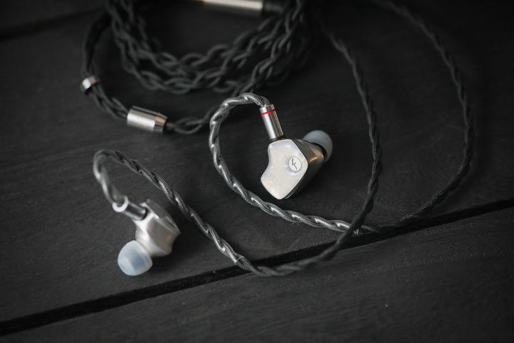 我们来浅谈一下新起之秀Fono的第一款产品蝴蝶圈ref01 - 知乎