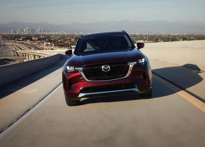 真对标BBA？马自达旗舰SUV发布 直列六缸+后驱！ - 知乎