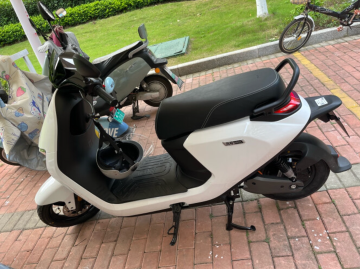 九号n80c电动车（九号N80C）怎么样？体验八周优缺点评测 - 知乎