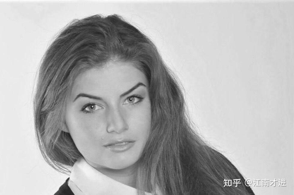 捷报！DPR人民委员会委员玛丽亚·皮罗戈娃在顿涅茨克被乌军炮击身亡 - 知乎