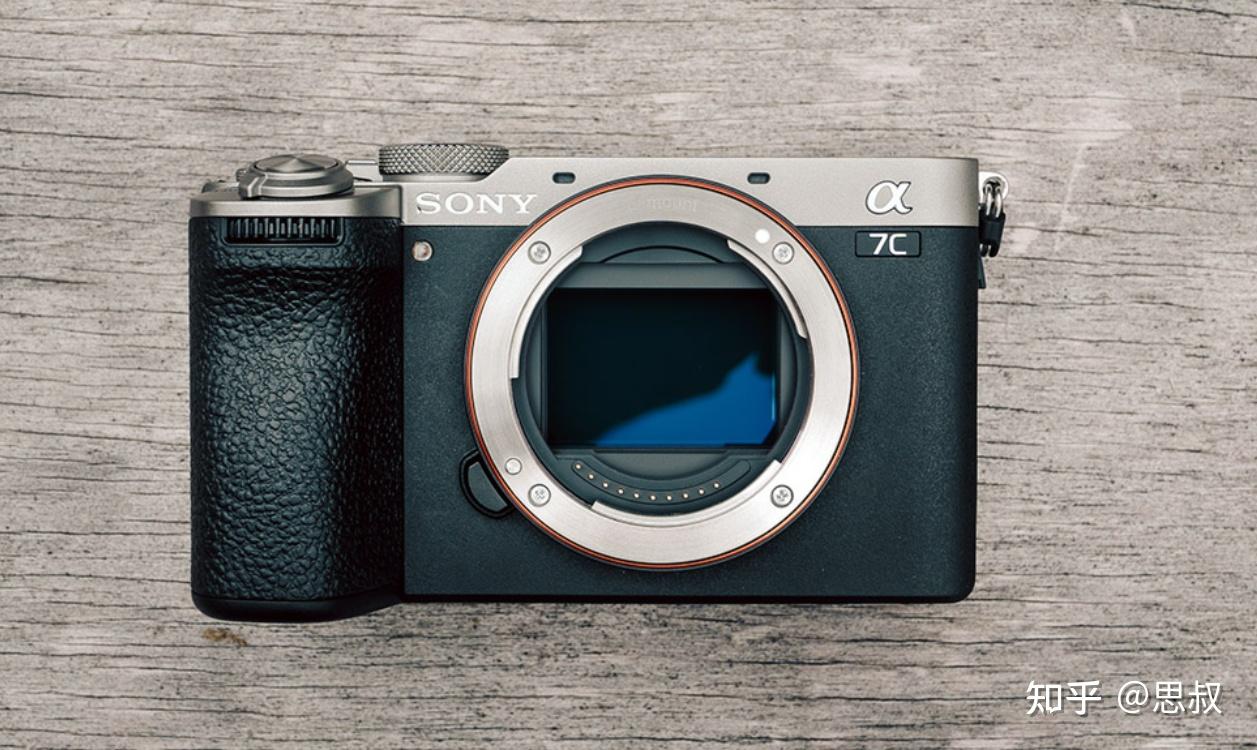 索尼A7C2, 佳能R8, 富士X-S20, 怎选？
