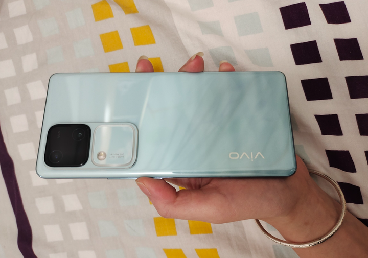 vivo S18（vivos18）怎么样？体验两天优缺点评测 - 知乎