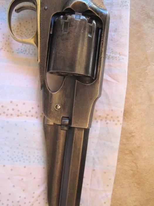 前金属定装弹时代，最完美的战斗手枪——雷明顿M1858型转轮手枪 - 知乎