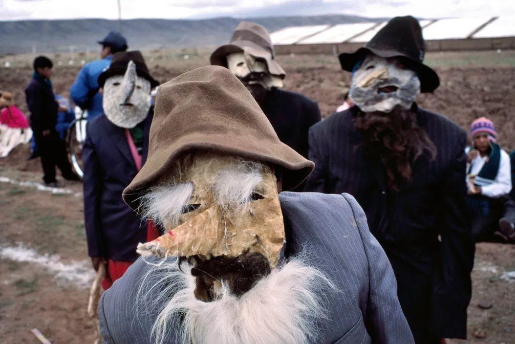 Alex Webb | 全集：99%的街拍照片都是失败的 - 知乎