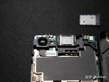 88％屏占比，499元神机——多亲Qin2 - 知乎