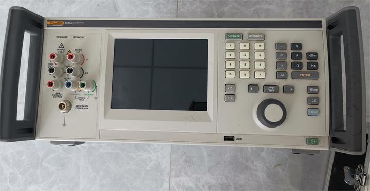 FLUKE 5730A 高精度多功能校准器 - 知乎