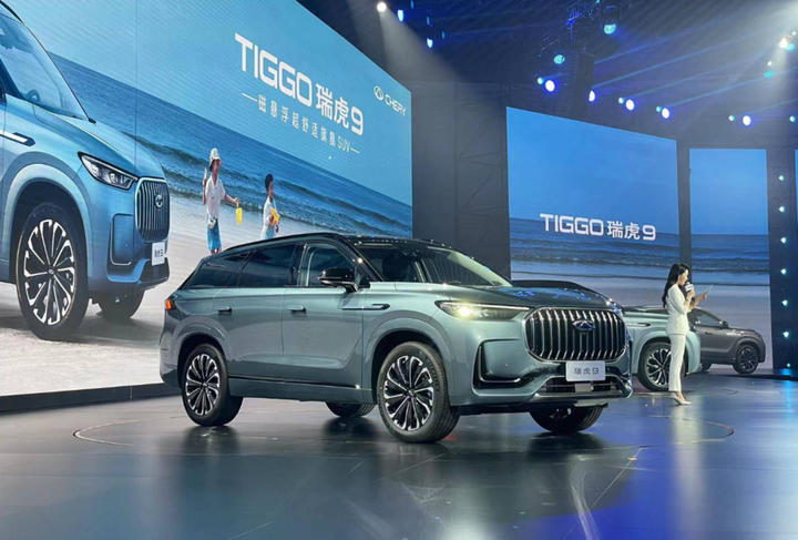 瑞虎9上市价格克制，四驱版才配爱信8AT，奔驰大师设计是亮点 - 知乎