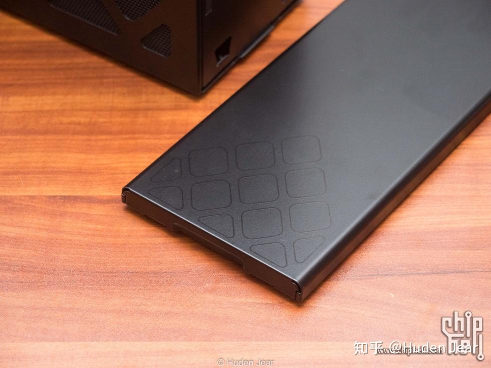 英特尔 NUC 13 Extreme 主机计算模块曝光，该模块都有哪些值得关注的亮点？ - 知乎