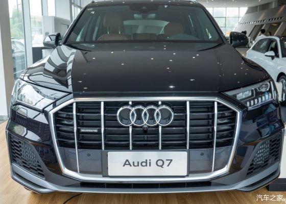 2020款奥迪Q7实车到店，车长5067mm，3.0T轰出340马力，配8AT！ - 知乎