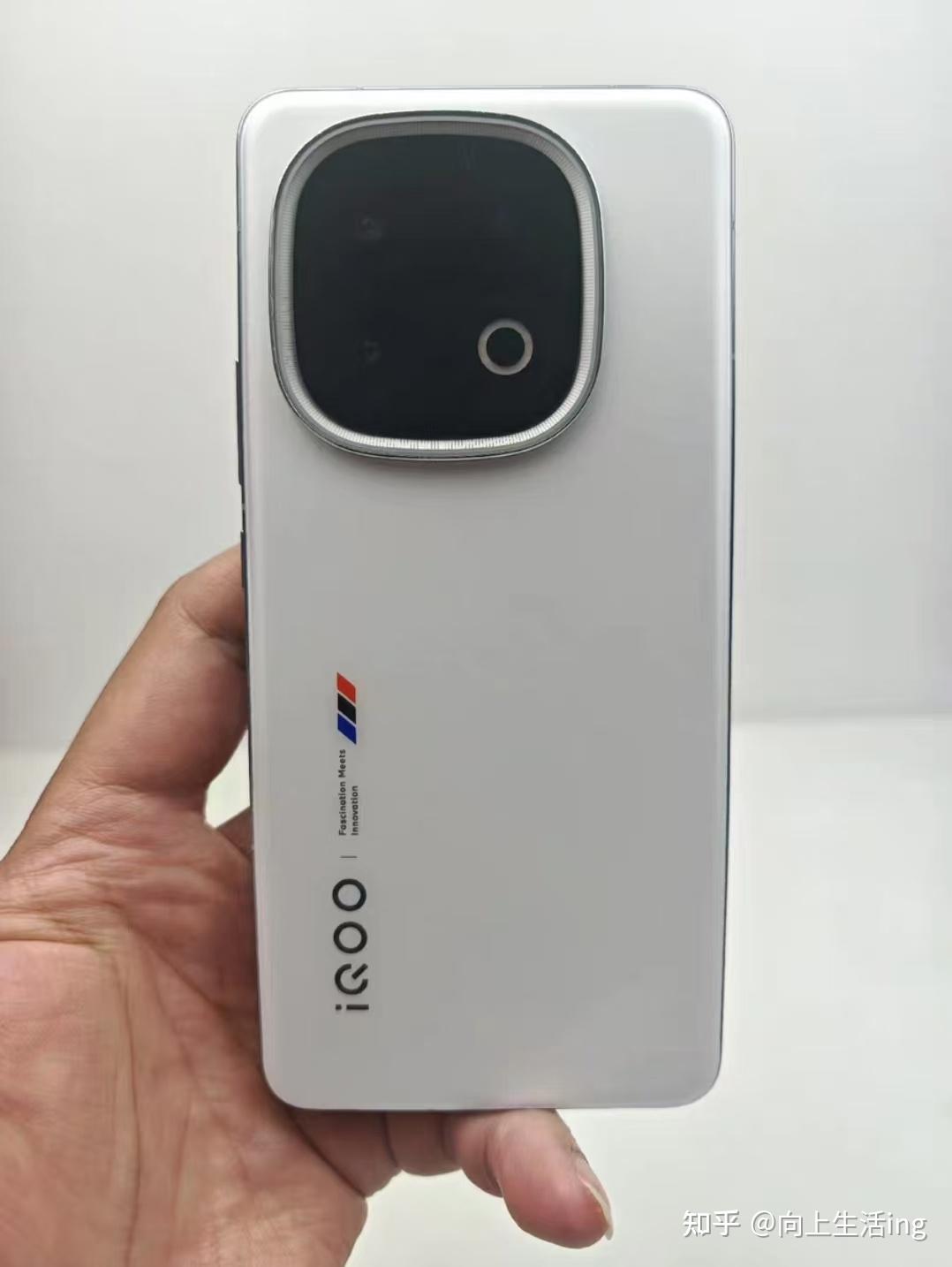 iqoo13 和iqoo12有什么区别？该怎么选？ - 知乎