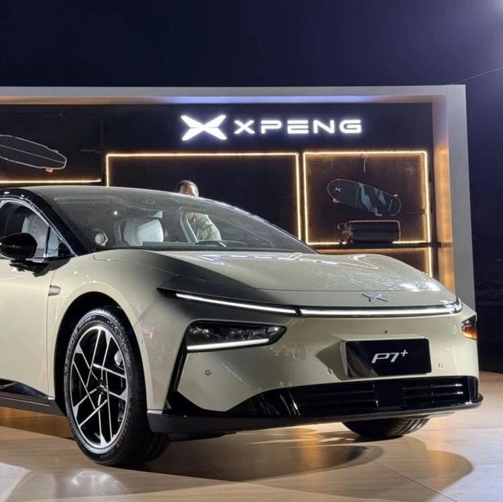 关于P7+你不仅需要知道18.68万起步，你还得知道它与P7的区别！ - 知乎