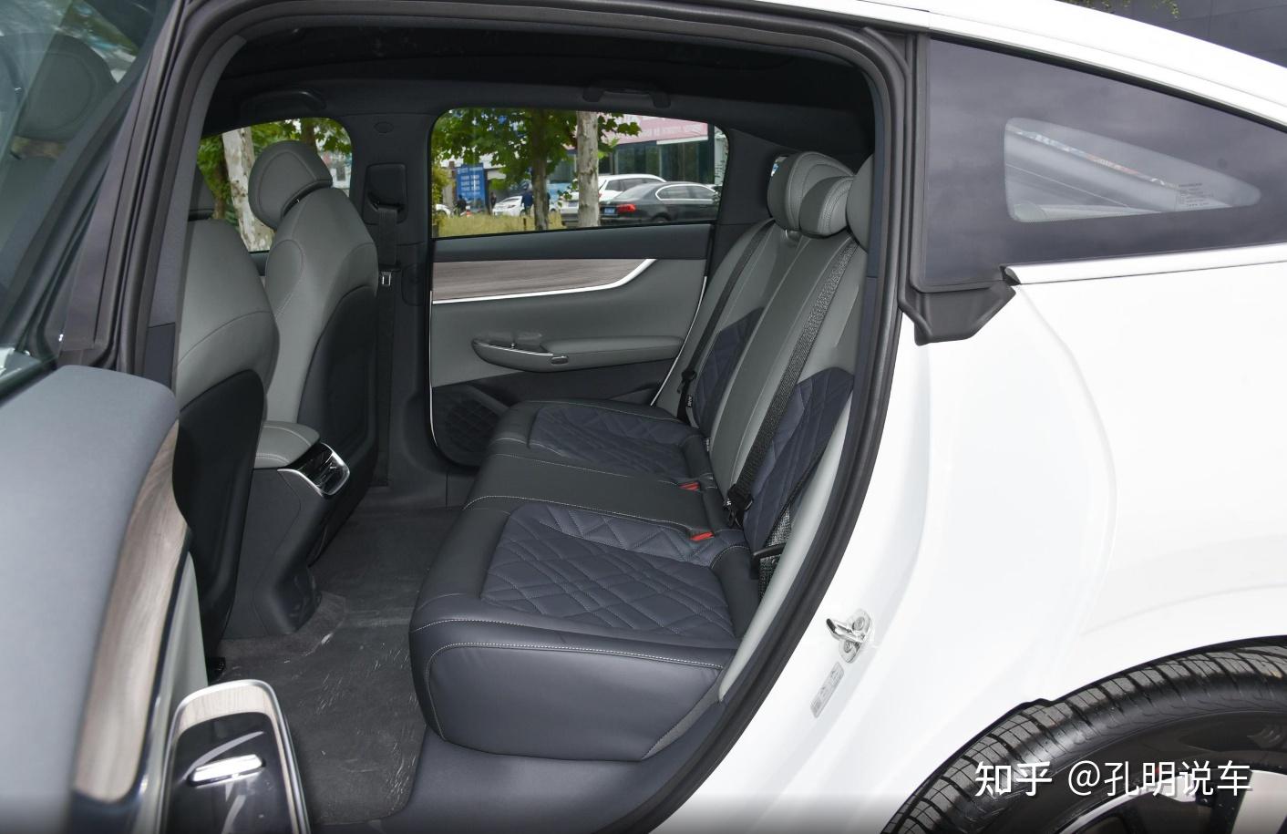 起步15.59万的C级“搅局者”，长安启源A07，配置有诚意 - 知乎