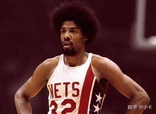 NBA历史上穿32号球衣最杰出五大球星分别是那五位，为什么？ - 知乎