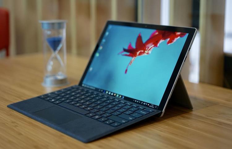2017 款 Surface Pro 体验：最好的 Windows 二合一电脑 - 知乎