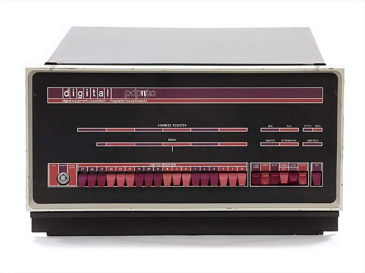 IT历史连载61-41岁的小型机之王DEC公司公司的兴衰历史 - 知乎