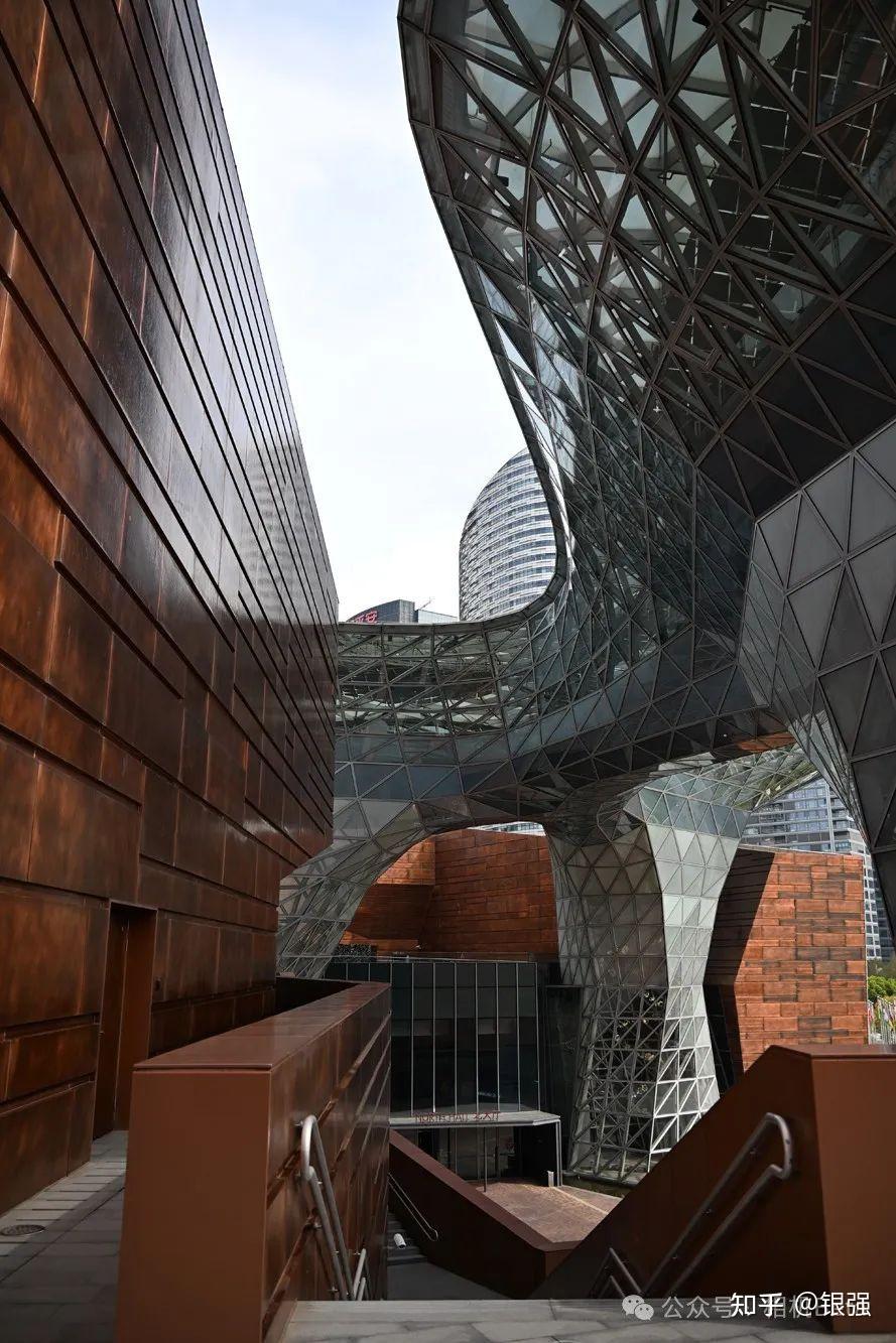 仅售10999元！尼康Z5II全画幅微单首发初体验！ - 知乎