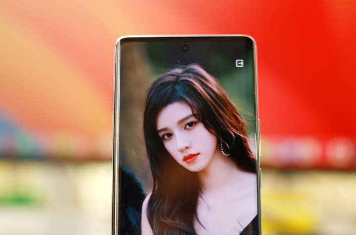 光彩绽放，vivo S18花似锦新入手体验，性能影像兼顾 - 知乎