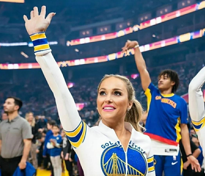 NBA美女啦啦队的选拔过程是怎样的？她们的工资有多少？ - 知乎