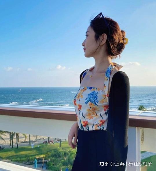 上海相亲 所在城市：坐标上海，籍贯上海 性别：女 年龄：95年 身高体重：164 59kg 学历：一本本科 工作情况：外企市场部工作，日化板块 ...