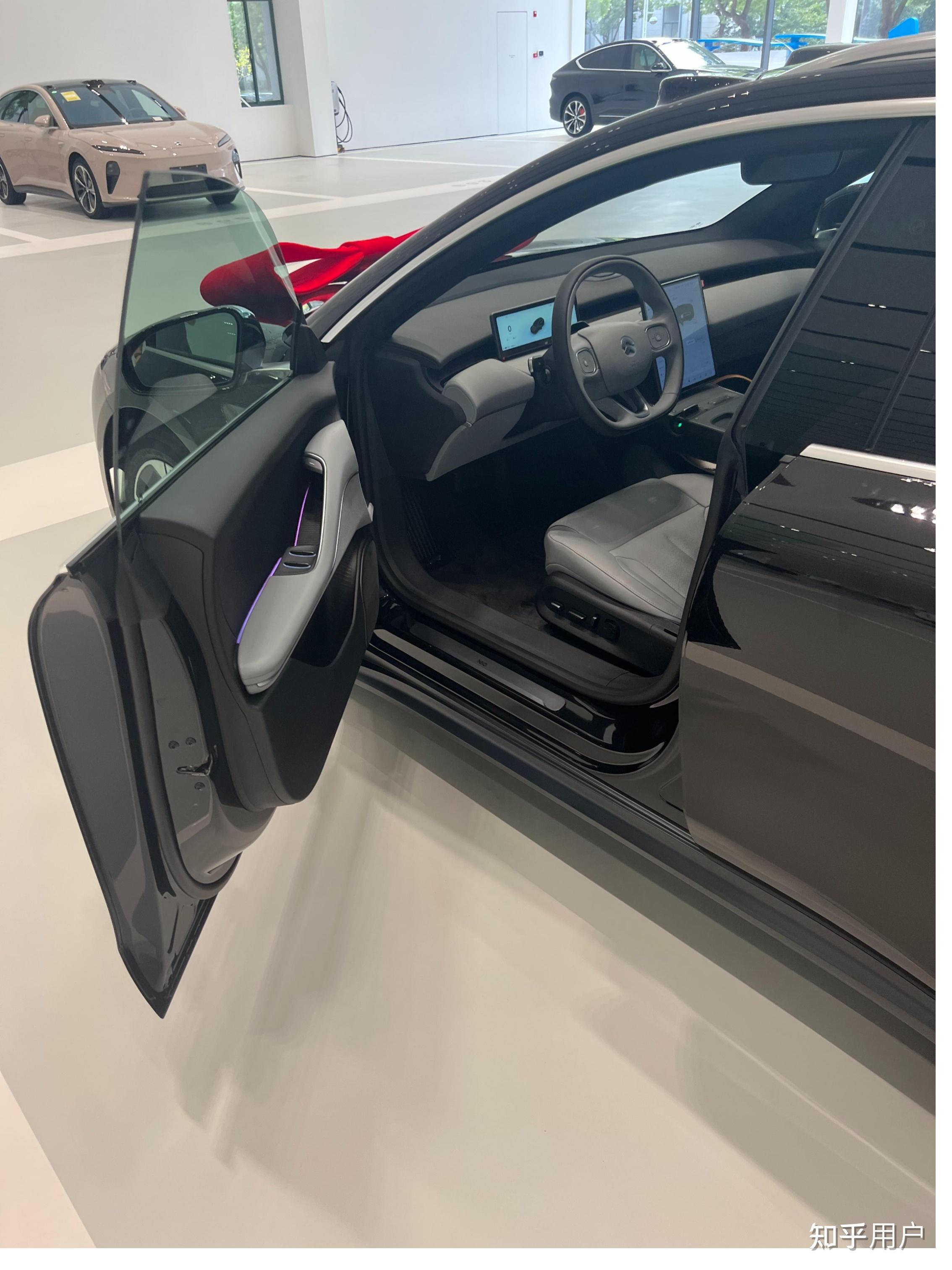 决赛圈，model3p还是蔚来et5t旅行版？ - 知乎