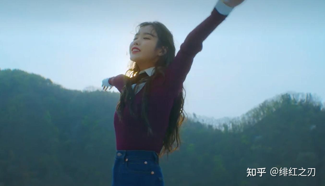 IU的eight(에잇)MV解析 - 知乎