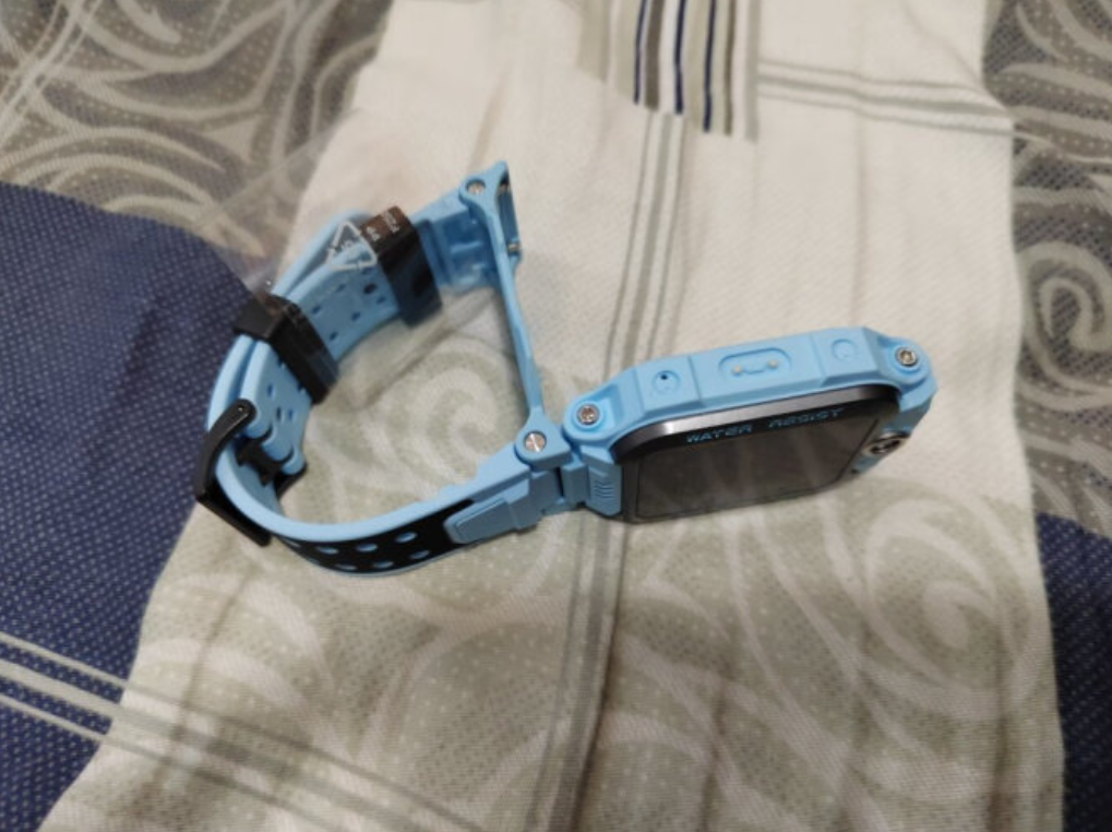 小天才z8a和z6pro哪个好，对比有区别怎么选？