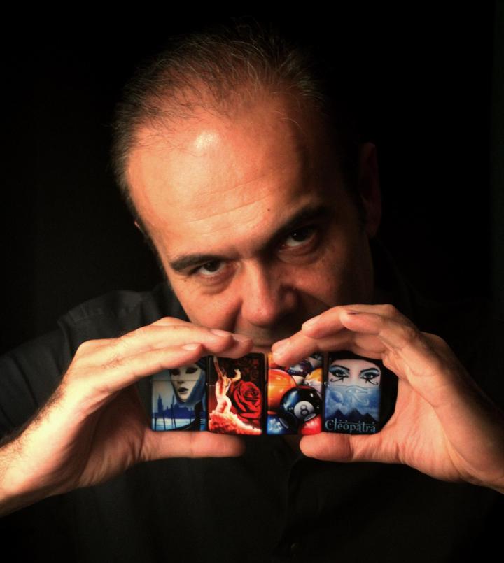 Mazzi喷绘——Zippo收藏中的劳斯莱斯 - 知乎