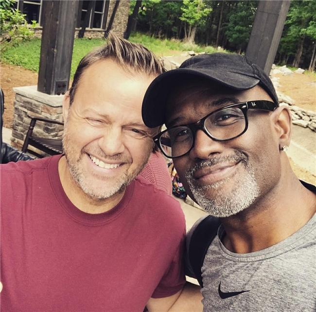 国际声乐巨匠Brett Manning携“Singing Success”登陆杭州，量子猫文化传媒盛启大师课 - 知乎