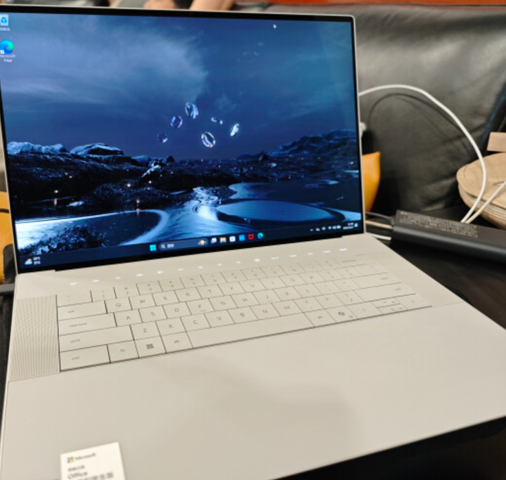 戴尔xps16 9640（戴尔XPS 16-9640）怎么样？体验4天优缺点测评 - 知乎