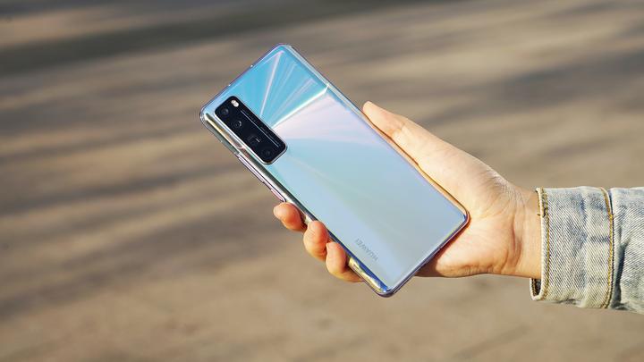 华为nova7 Pro全面测评：人眼追焦+6400万变焦四摄，自拍全能客 - 知乎