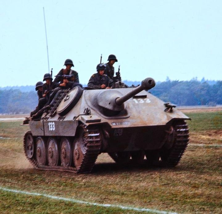 高山上的钢甲武士（四）——瑞士追猎者G13坦克歼击车 - 知乎