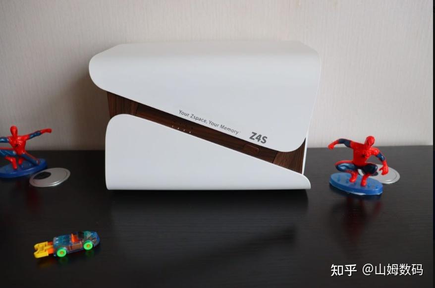 硬核NAS新品来袭：极空间Z4S加速私有云家庭化进程 - 知乎
