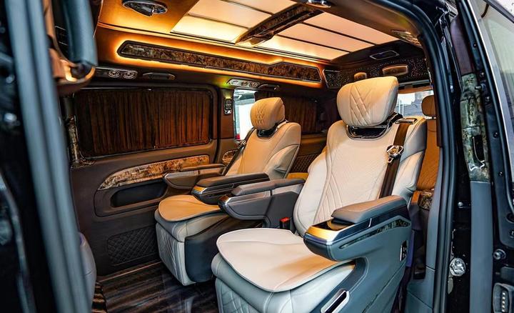 威霆中国风改装风格分享，奔驰v260改装中排座椅 - 知乎