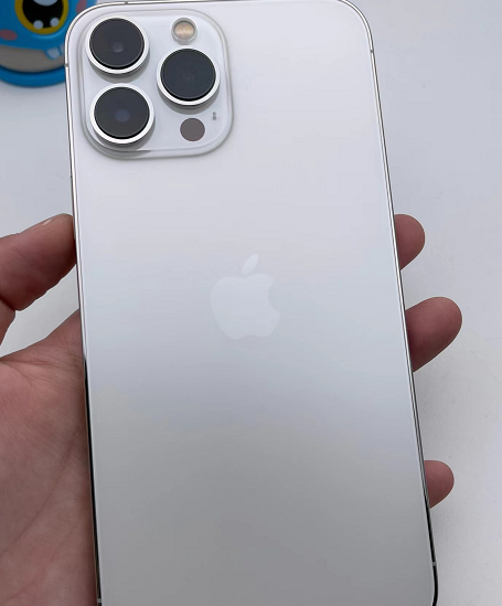 粉丝想买国行iPhone13Pro Max但预算不够，果断入手美版黑解机！ - 知乎