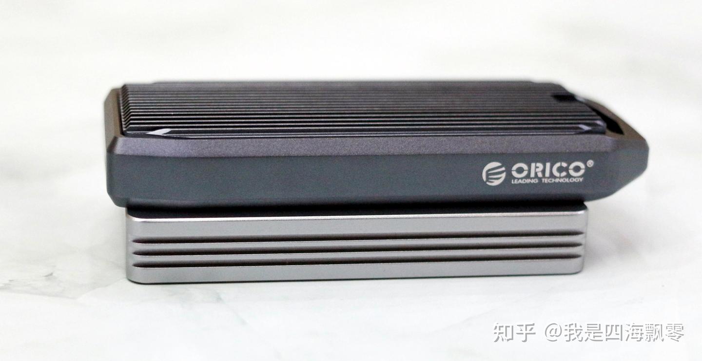 两款USB4/雷电3（JHL7440）硬盘盒，MacBook Pro M1雷电3极限读写性能测试 - 知乎