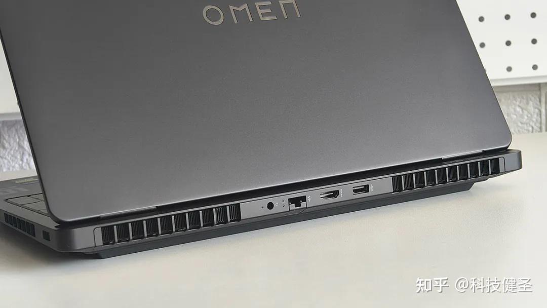 OMEN暗影精灵MAX评测 250W功耗释放的顶配游戏本！ - 知乎
