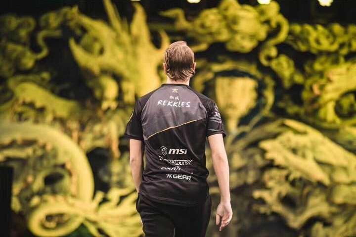 RNG vs FNC要点解析WE与C9浅析 - 知乎