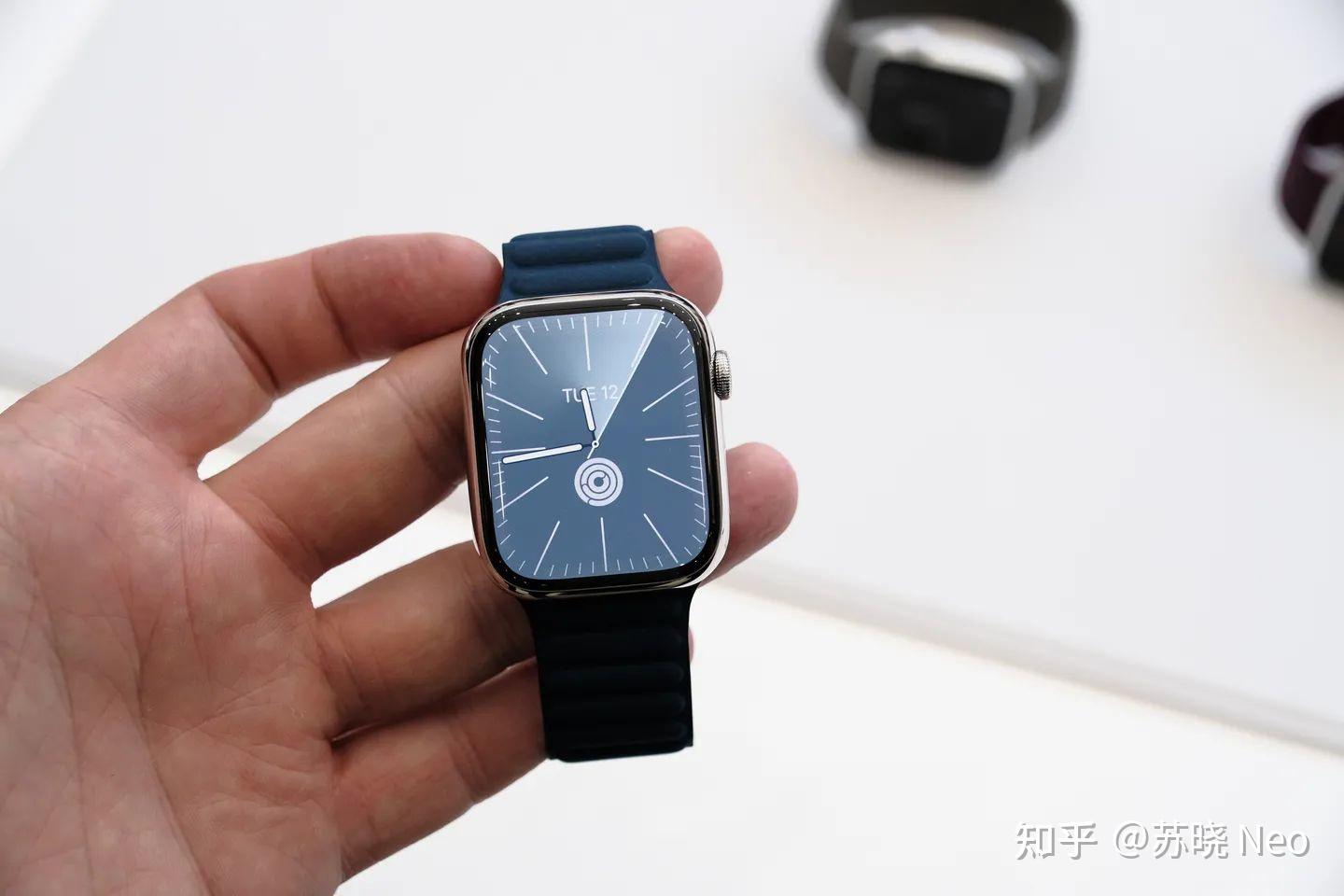第三代 Apple Watch SE 发布，相比上一代 SE 和 S9，有哪些区别？ - 知乎
