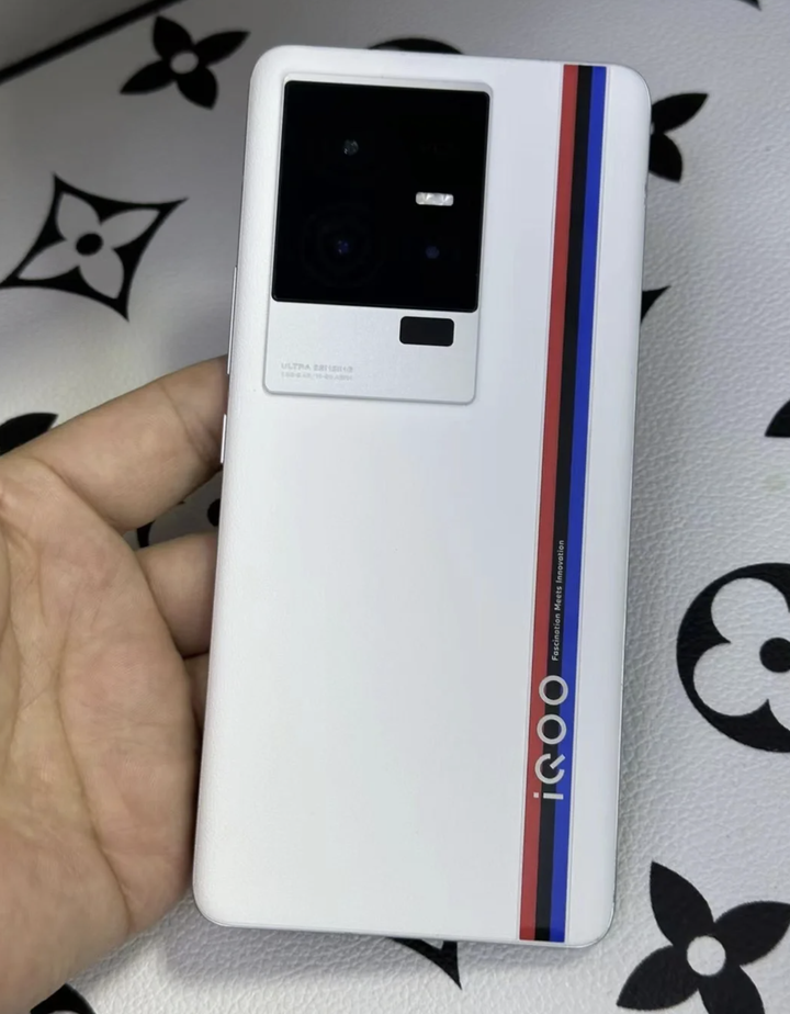 2023年iqoo11s双十二会降价么？iqoo11s值得入手吗？iqoo11s值得购买吗？ - 知乎