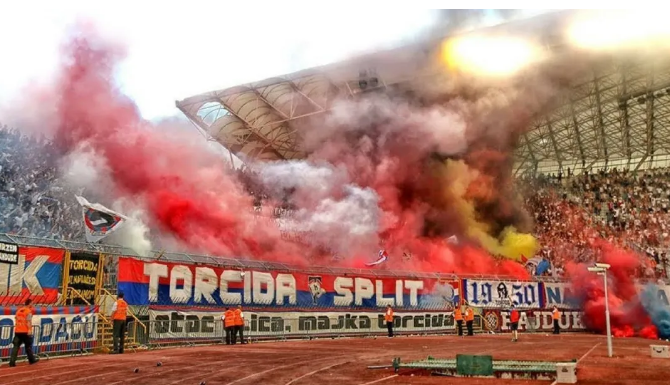 到底什么是Ultras？ - 知乎