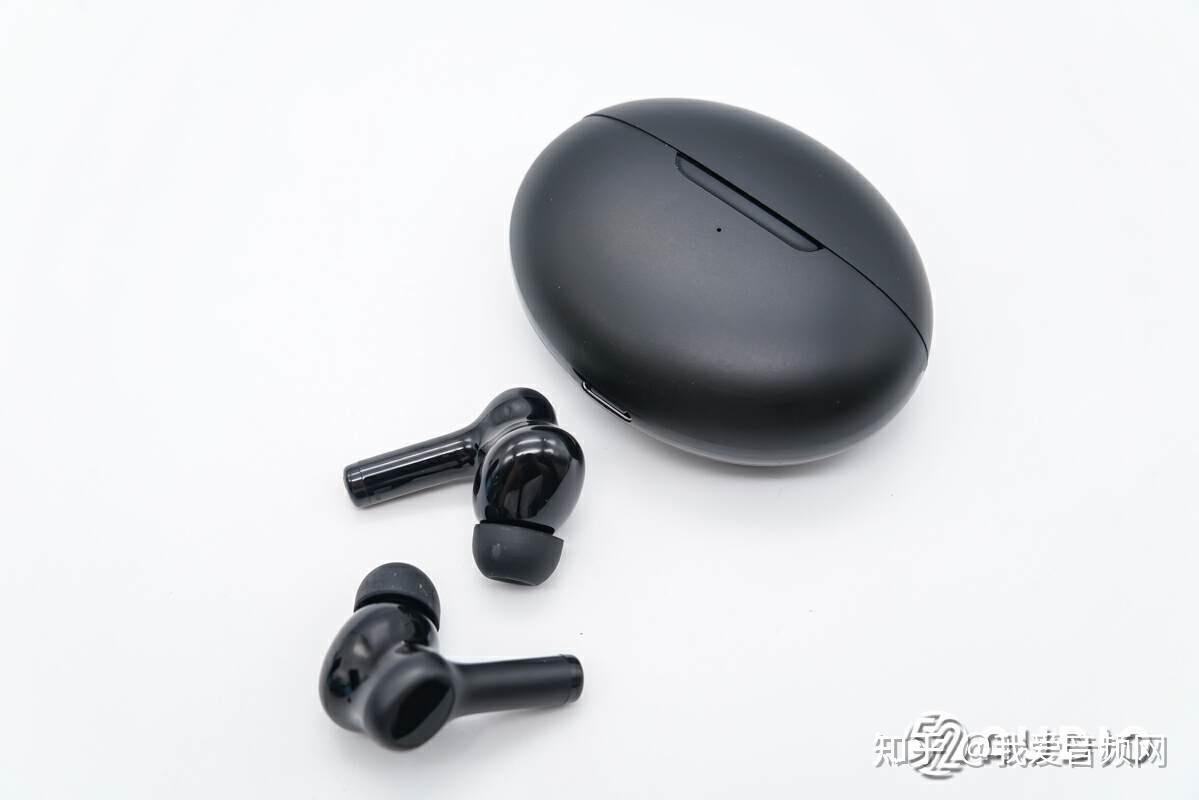 极小体积，降低成本，英集芯IP5516充电盒管理SoC获N06真无线耳机采用 - 知乎