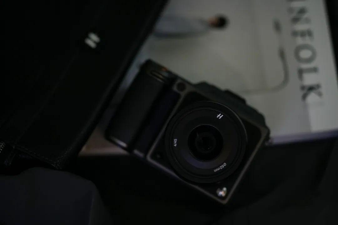 哈苏X1D II对比上一代提升的关键功能，全都在这里（附后期教程） - 知乎