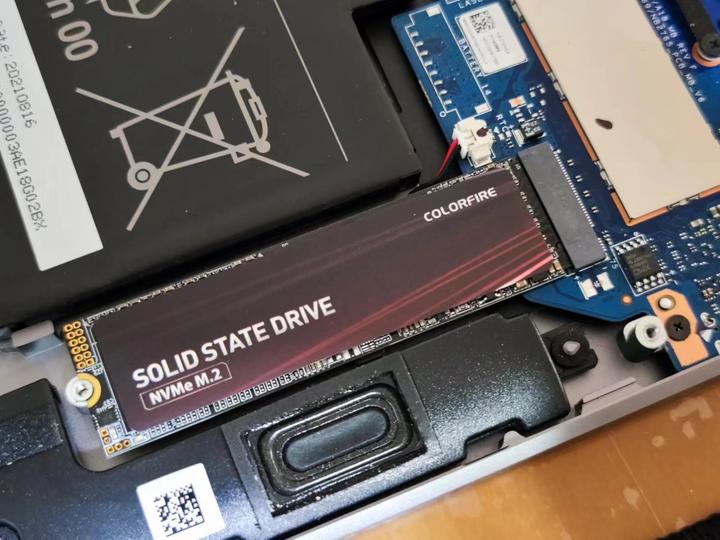 2T的NVMe固态硬盘只要五百多，七彩虹CF600镭风固态硬盘装机体验 - 知乎