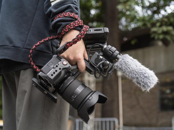 索尼 FX3 电影机评测，或许是最后的「1200 万像素传奇」 - 知乎