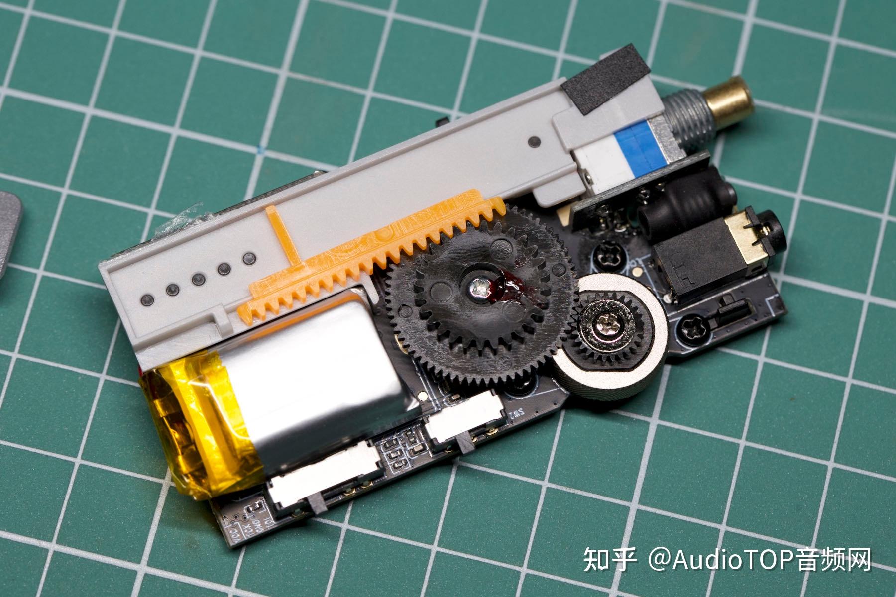 收音简史：从矿石机到口袋机-RR11收音机使用体验和拆解 - 知乎