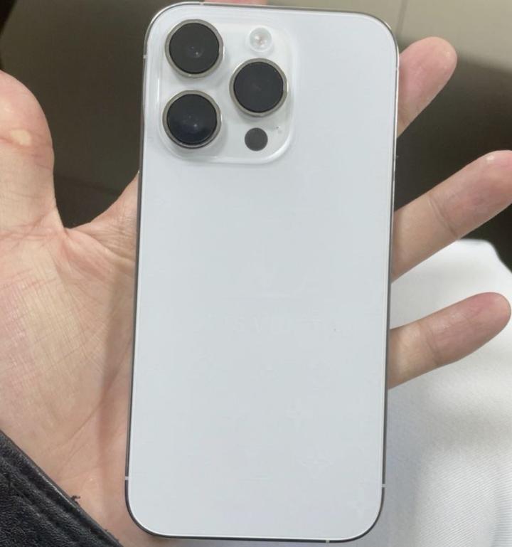 辨识度高、配置高！粉丝6000出头买二手iPhone14Pro，真香！ - 知乎